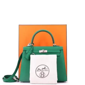 Hermès Kelly Handbag Green Epsom 25