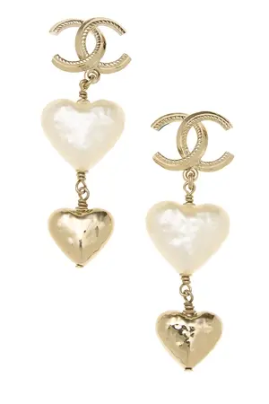 Chanel Faux Pearl 'cc' Heart Dangle Earrings - Gold