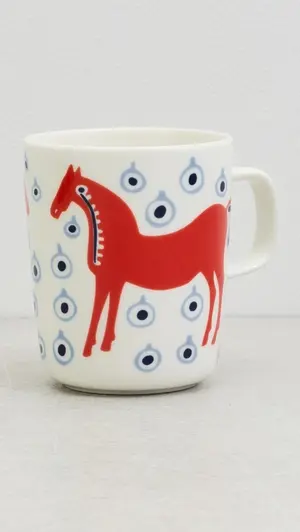 Marimekko Oiva Musta Tamma Mug