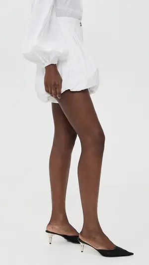 THE LATEST Dafne Poplin Fermo Shorts
