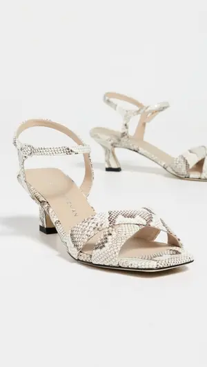 STUART WEITZMAN Vinnie 50 Sandals