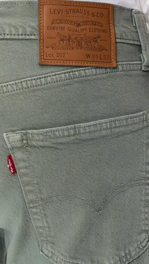 LEVI'S 502 Tapered Jeans