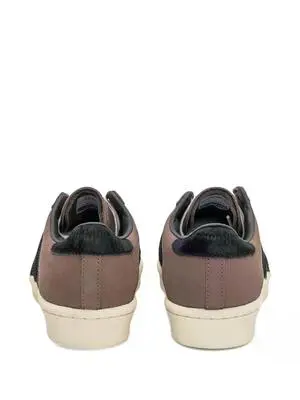 Adidas Superstar Sneakers
