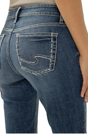 SILVER JEANS CO. Elyse Curvy Mid Rise Capri Jeans