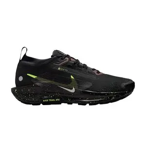 Nike Pegasus Trail Gore-tex Sneakers