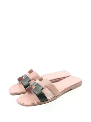 Hermès 20s Leather Sandals