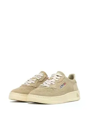 AUTRY Medalist Suede Sneakers
