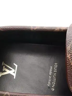 LOUIS VUITTON 1910s Monogram Driver Loafers