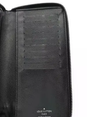LOUIS VUITTON 2021s Monogram Eclipse Vertical Wallet