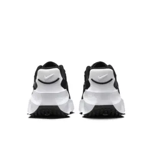 Nike Aura Edge Shoes - Black