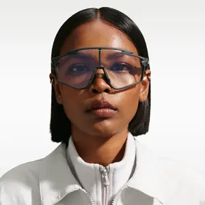 Nike Vista Vert Photochromic Sunglasses - Grey