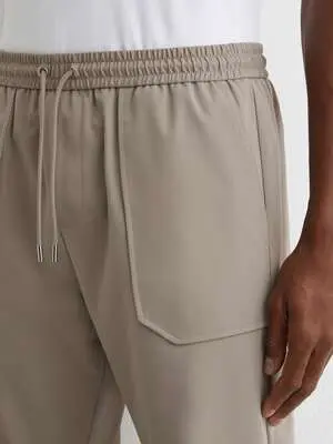 REISS Ascend Technical Cuffed Trousers - Taupe Brown