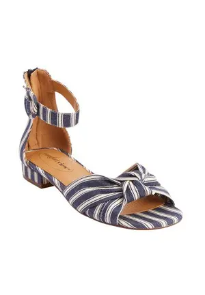 COMFORTVIEW The Ansley Sandal - Navy Stripe