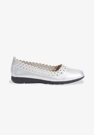 COMFORTVIEW The Vivi Slip-on Flat