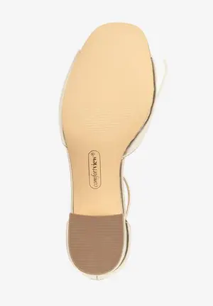 COMFORTVIEW The Averill Pump With Floral Embellishment