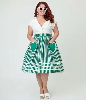 Unique Vintage Swing Skirt With Front Pockets