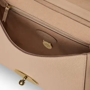 Mulberry Medium Lily - Crumpet