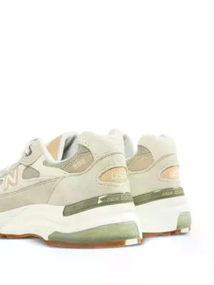 NEW BALANCE 992 Logo-detail Sneakers - Neutrals