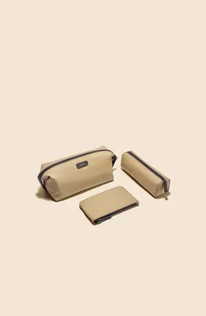 OLEADA Anywear Toiletry Set