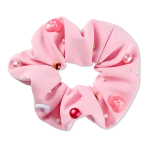 SCUNCI Candy Heart Charm Scrunchie - One-color