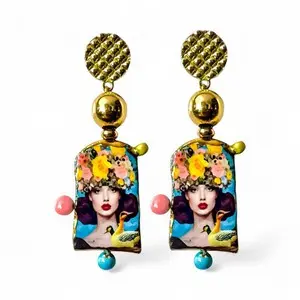 LUNAVERSOUL Cygni Dangle Earrings - Multicolor