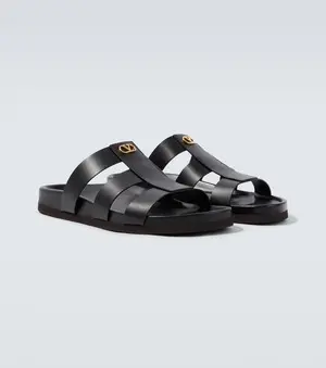 Valentino Garavani Studshield Vlogo Leather Sandals - Black