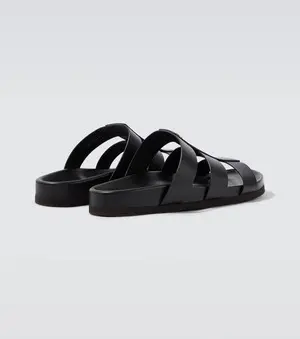 Valentino Garavani Studshield Vlogo Leather Sandals - Black
