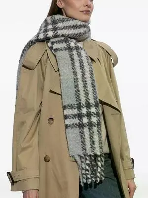 Burberry Fringed Scarf - Grey