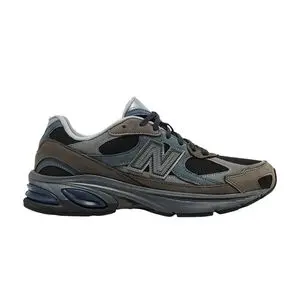 NEW BALANCE Athletic Sneakers Brown