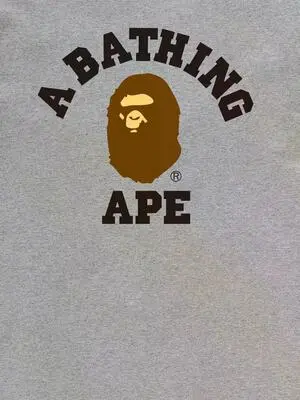A BATHING APE Logo T-shirt