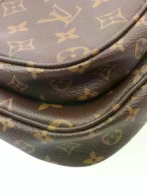 LOUIS VUITTON 2021 Monogram Multi Pochette Accessoires Satchel