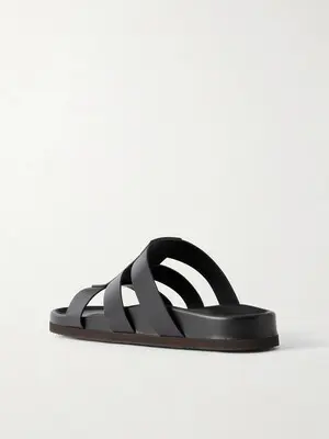 Valentino Garavani Studshield Leather Sandals - Black