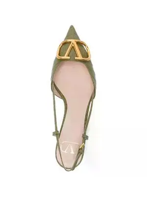 Valentino Garavani Vlogo Signature Pumps