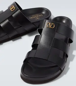 Valentino Garavani Studshield Vlogo Leather Sandals - Black