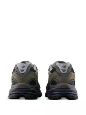 NEW BALANCE 2010 Suede-panel Sneakers - Green