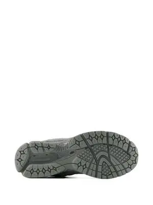 NEW BALANCE 2002r Panelled Sneakers - Grey