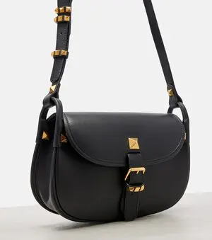 Valentino Garavani Flaneuse Rockstud Medium Leather Crossbody Bag - Black