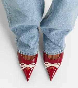 Valentino Garavani Bepointy 80 Patent Leather Slingback Pumps - Red