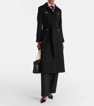 Valentino Garavani D'orsay 100 Patent Leather Pumps - Black