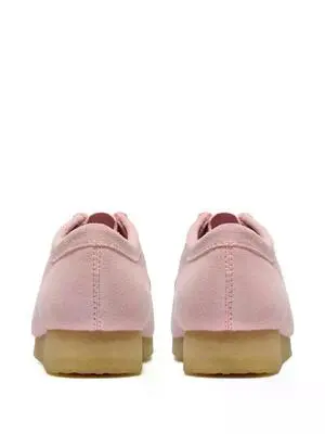 Clarks Wallabee Suede Desert Boots - Pink