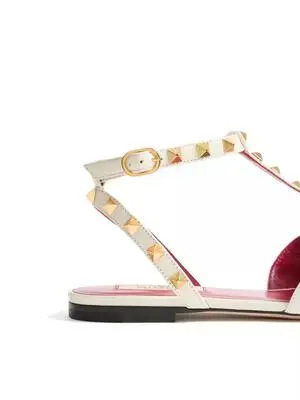Valentino Garavani Studded Kidskin Sandals - Neutrals