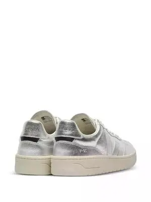 VEJA V-90 Logo Detail Sneakers - Silver