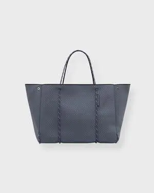 STATE OF ESCAPE Escape Tote - Blue