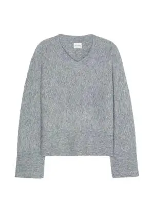 Closed Patterned V-neck Sweater