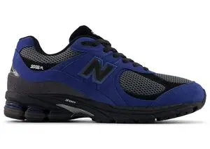 NEW BALANCE 2002rin Athletic Sneakers