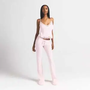SKIMS Sleep Lace Cami And Pant Set - Bloom