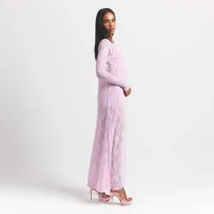 SKIMS Stretch Lace Long Robe - Baby Pink