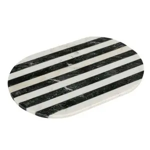 STORIED HOME Marble Cheese And Cutting Board With Stripes - Black