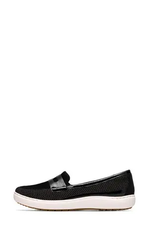 Clarks Nalle Glide Loafer - Black Nubuck