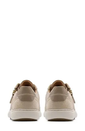 Clarks Nalle Zen Leather Sneaker - Metallic